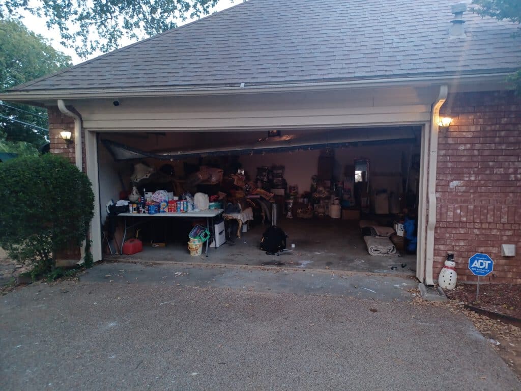 Garage Door Emergencies 24/7 | First Responder Garage Doors